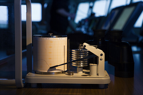 Barograph Photos – License unique travel photos lookphotos