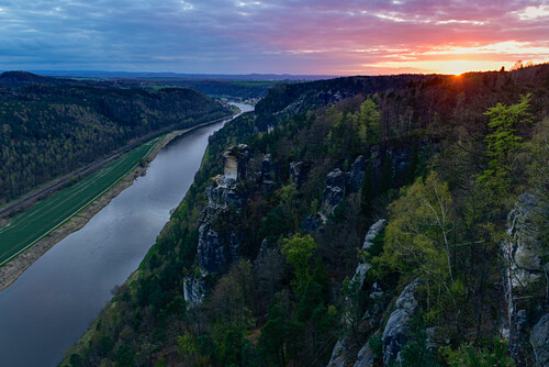Elbtal Bilder – Reise-Fotos kaufen lookphotos
